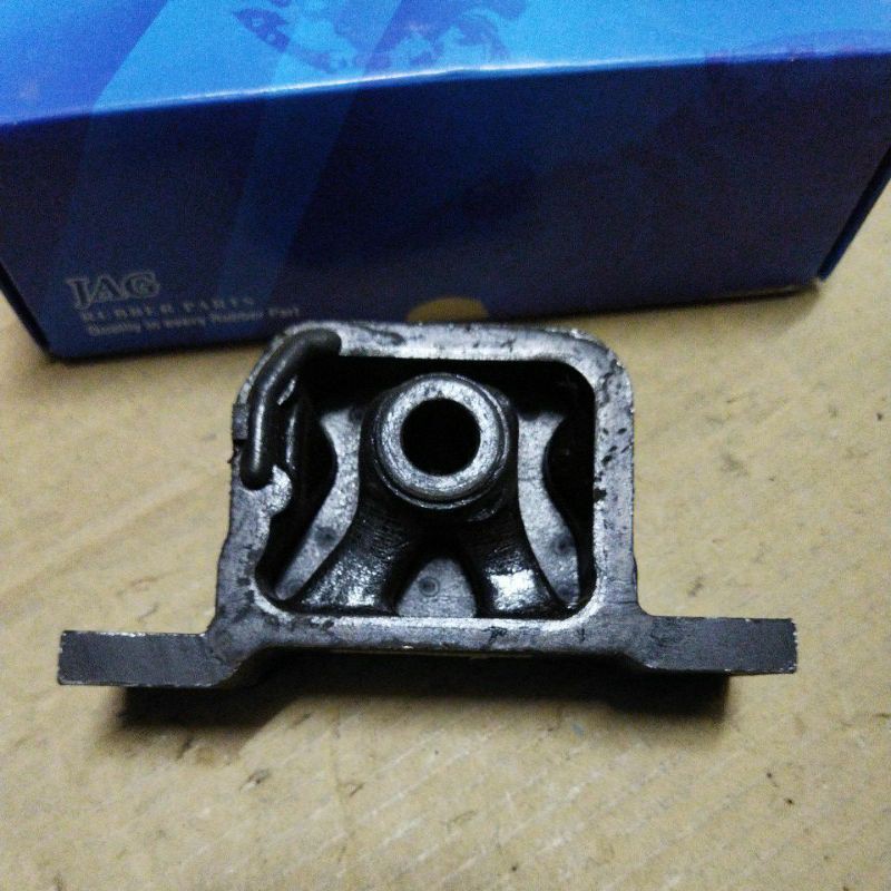 Engine Support Front Automatic Transmission Honda CRV (2003-2006 ...