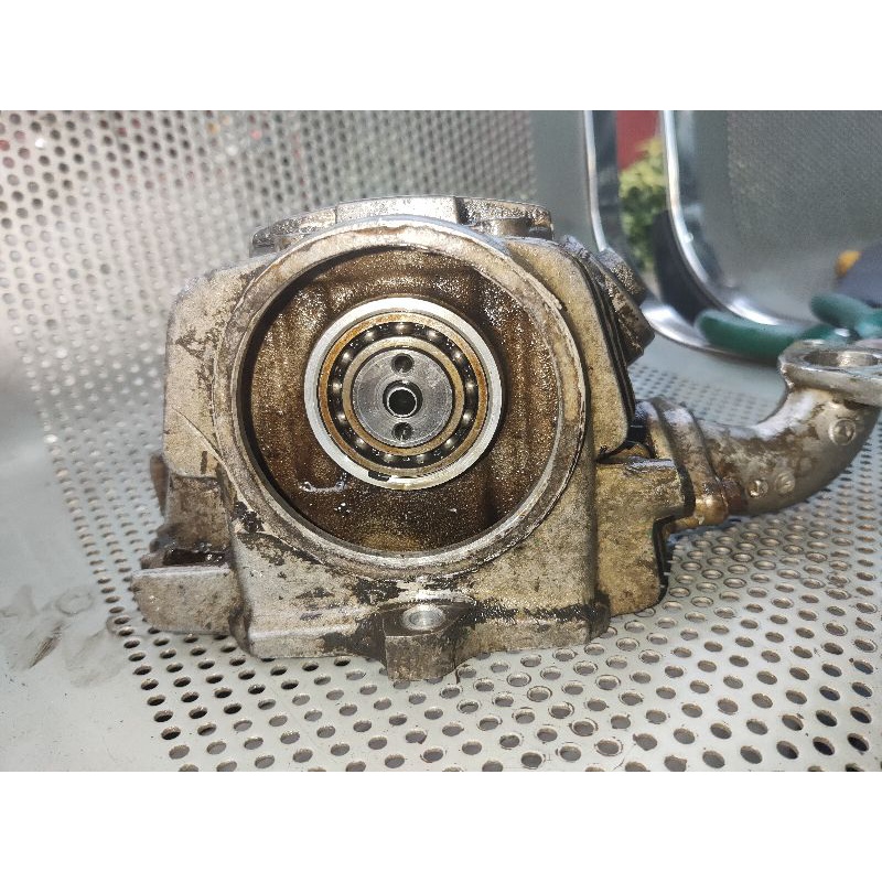 xrm110 cylinder head set surplus original | Shopee Philippines