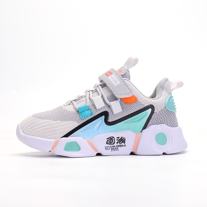 Ang mga sapatos ng mga bata ay lumilipad ng mga binubuo ng dobleng ... Ang mga sapatos ng mga bata ay lumilipad ng mga binubuo ng dobleng ...