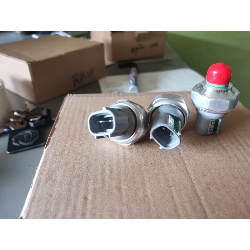 Car Aircon Pressure Switch Assorted All Type (R12 | R134a | Isuzu | FX ...