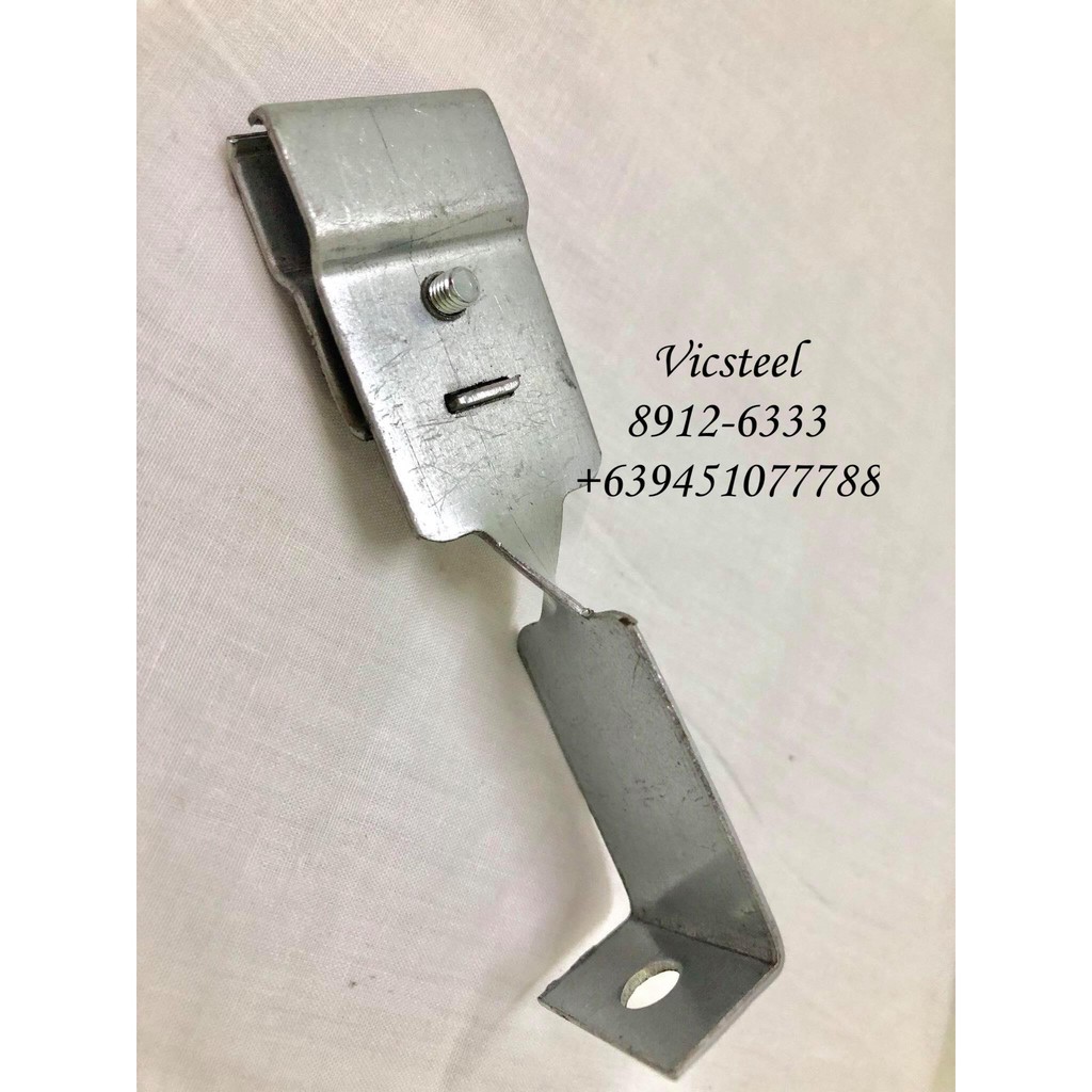 Tee Runner Clip / Twisted Hanger per piece | Shopee Philippines