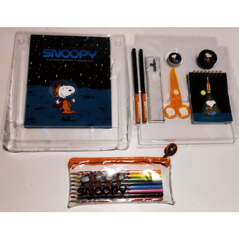 Gift Set Peanuts Deluxe Art Set Stationery Drawing Coloring pen set and ...