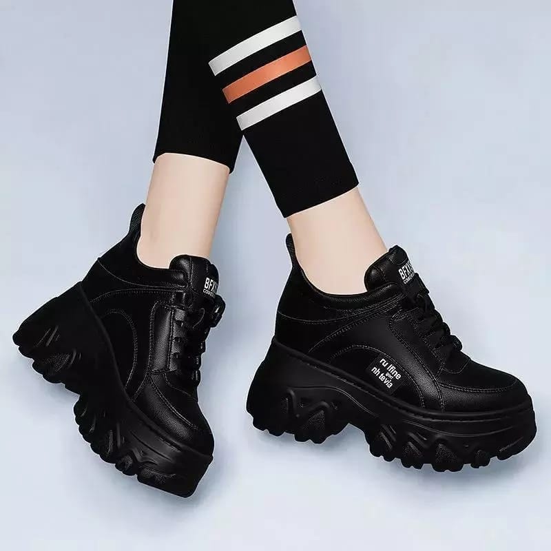 Panda - Women's Sneaker Shoes Semi Boot Booming Asia Fashion | Shopee ...
