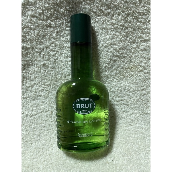 Brut Classic Scent/Authentic Fragrance Splash-On for Men 200 ml ...