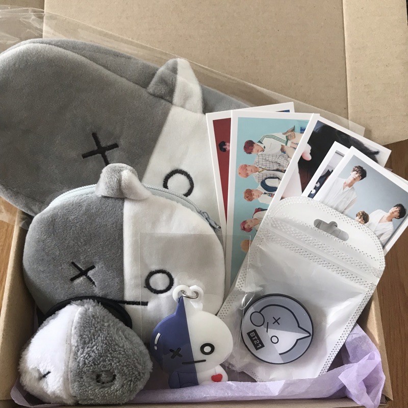 BTS BT21 - Van Merchandise Bundle Kit | Shopee Philippines