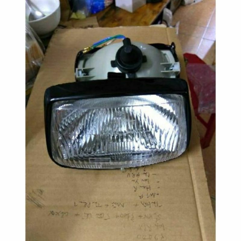 Thai Dream headlights made in Taiwan (with rim rim rim, bulb, wire ...