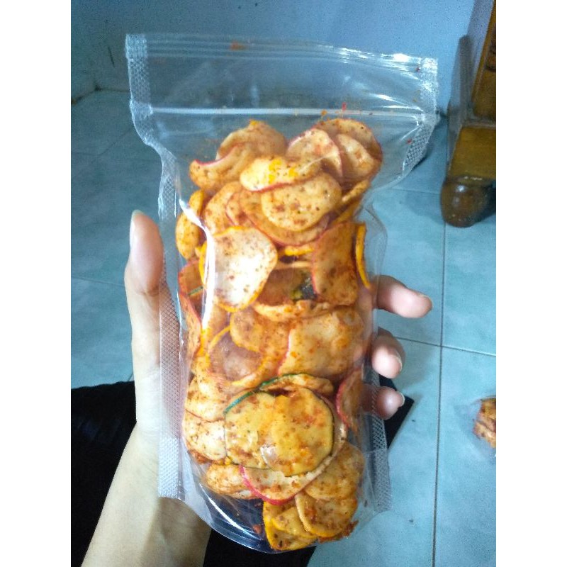 Snack Crackers Seblak Spicy Chips Mercon Crispy Snack Pouch 100 Grams ...
