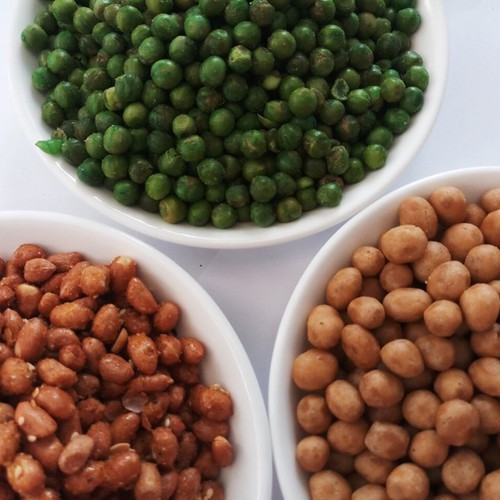 Combo GARLIC CHILLI PEANUTS + PEANUTS + FISH SKIN PEANUTS PACKAGE 500G ...