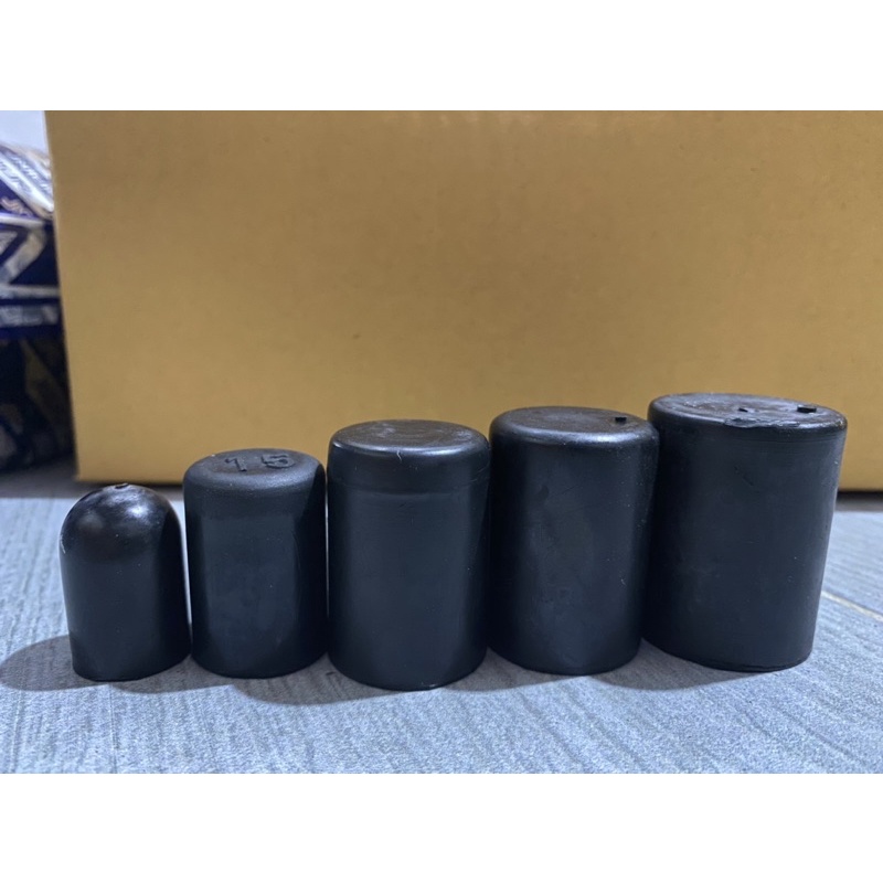 Rubber Seal Water Pipe Plug The Radiator Stopper Comes In Many Sizes ...