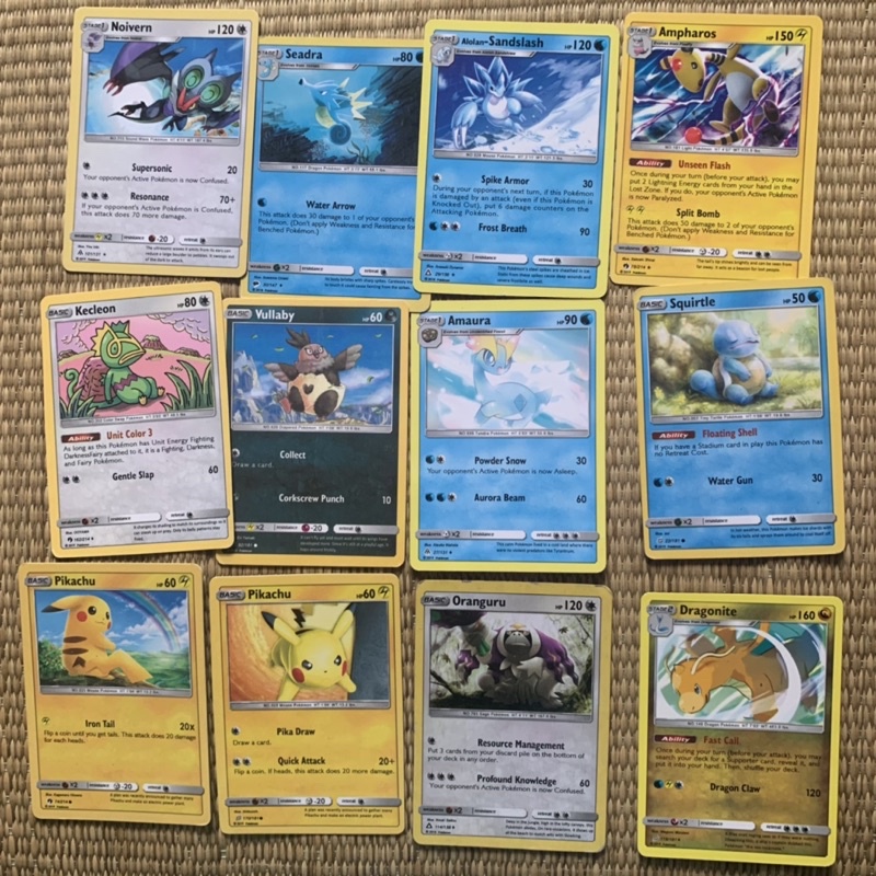 100 pieces of Pokemon basic gold cards - random delivery | Shopee ...