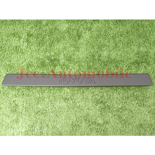 TOYOTA COROLLA SPRINTER TRUENO (AE86) REAR GARNISH NEW ITEM [A-1-4 ...