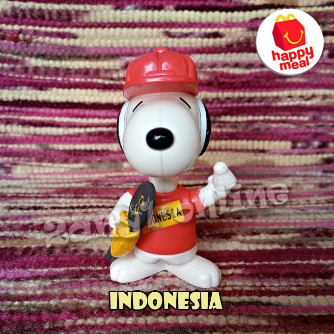 Mcdo Happy Meal Toy Snoopy World Tour - INDONESIA | Shopee Philippines