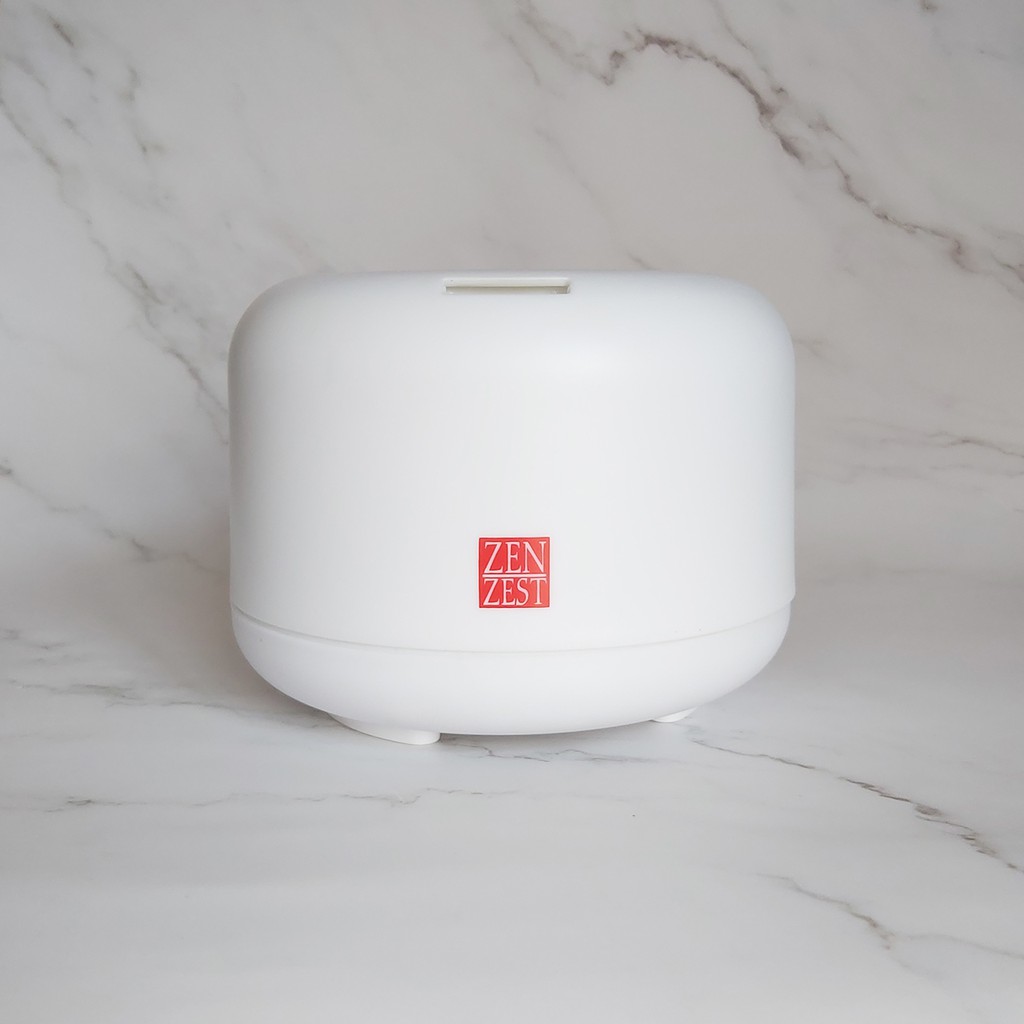 White Round Zen Zest Electric Diffuser With 30ml Water Based Oil ...