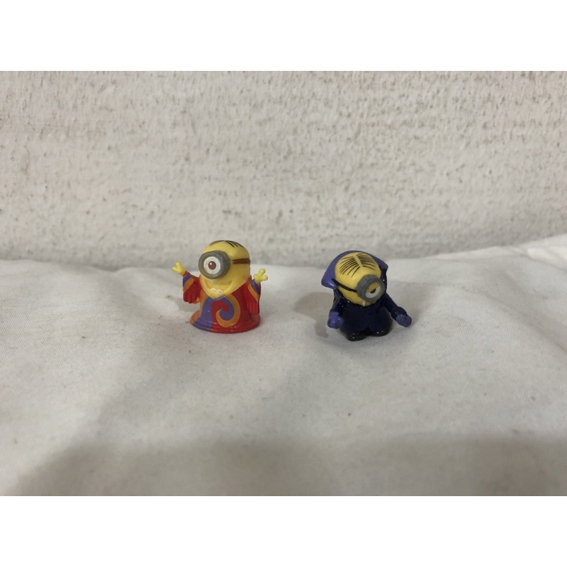 Mini Minions Figures set of two | Shopee Philippines