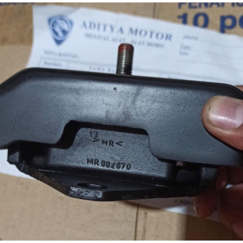 Engine mounting Pajero sport triton 2500cc import Quality | Shopee ...