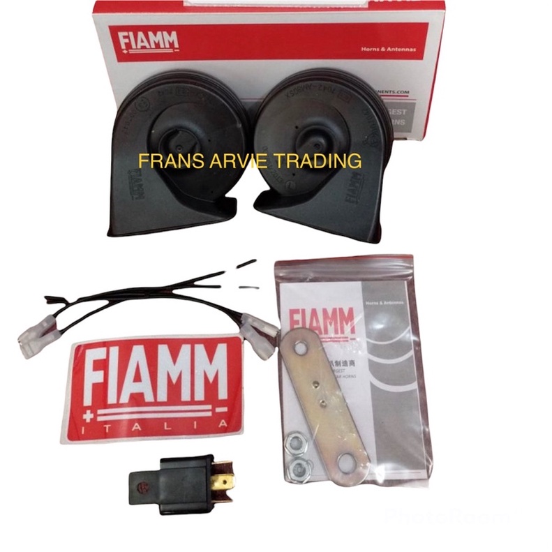 FIAMM horns AM80-SX 9325013 12V W/ Relay, Bracket, Sticker. New STOCKS ...
