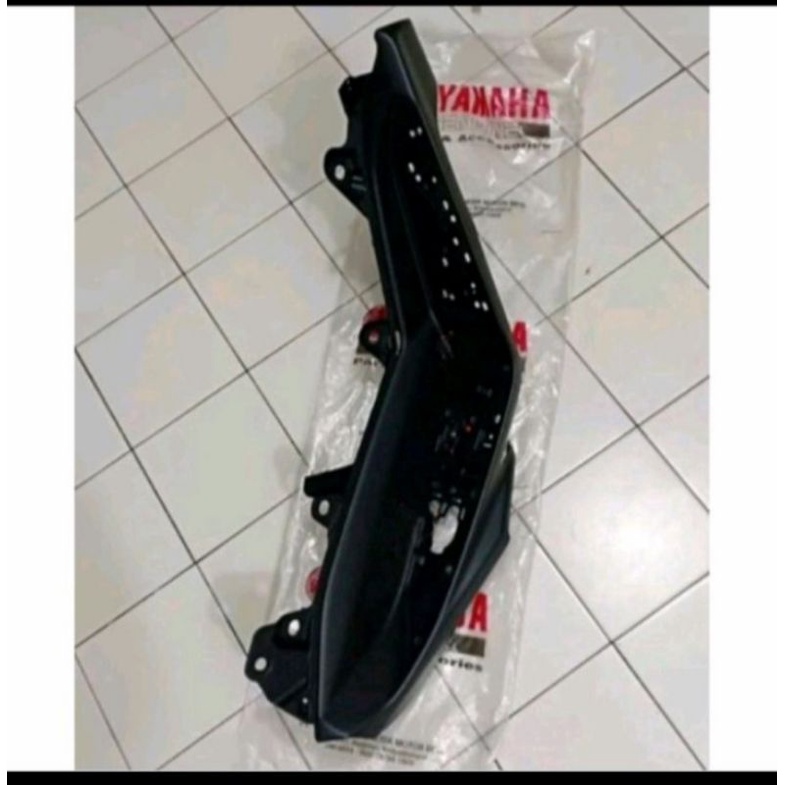 NMAX OLD 2015-2019 ORIGINAL YAMAHA GENUINE PARTS LEFT FOOTSTEP BORDES ...