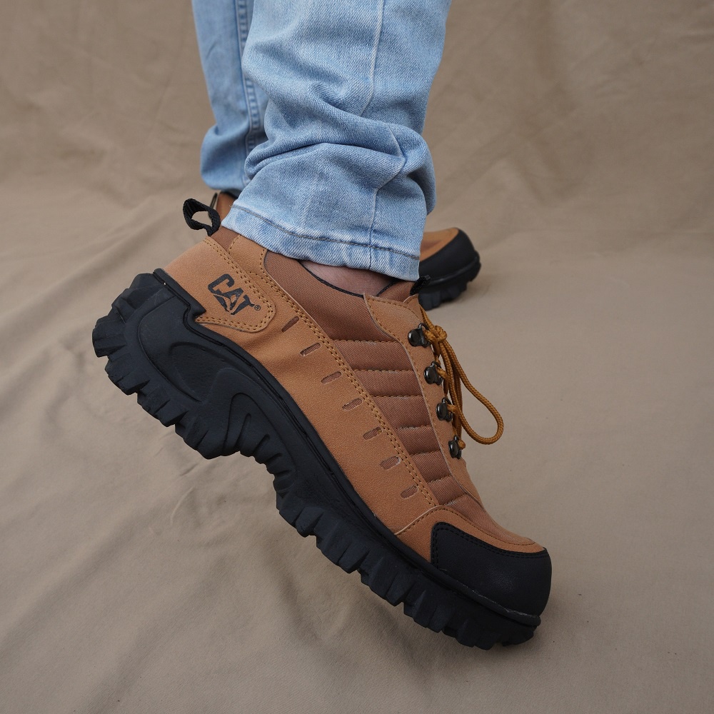 Caterpillar Bulldozer Men's Safety Boots Outdoor suede Work Shoes Can ...
