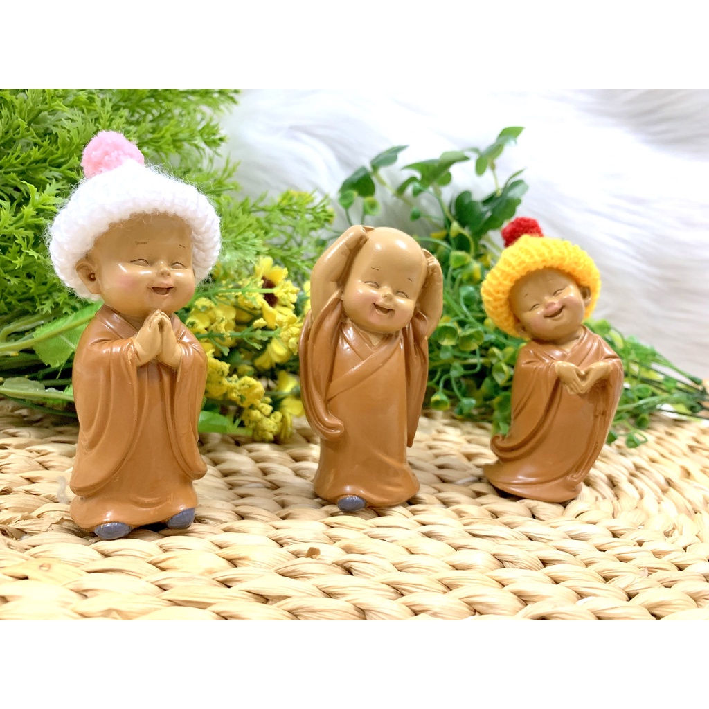 Set of 3 statues of Indian Little Monk Joyful Fortune Wool Hat (Real ...