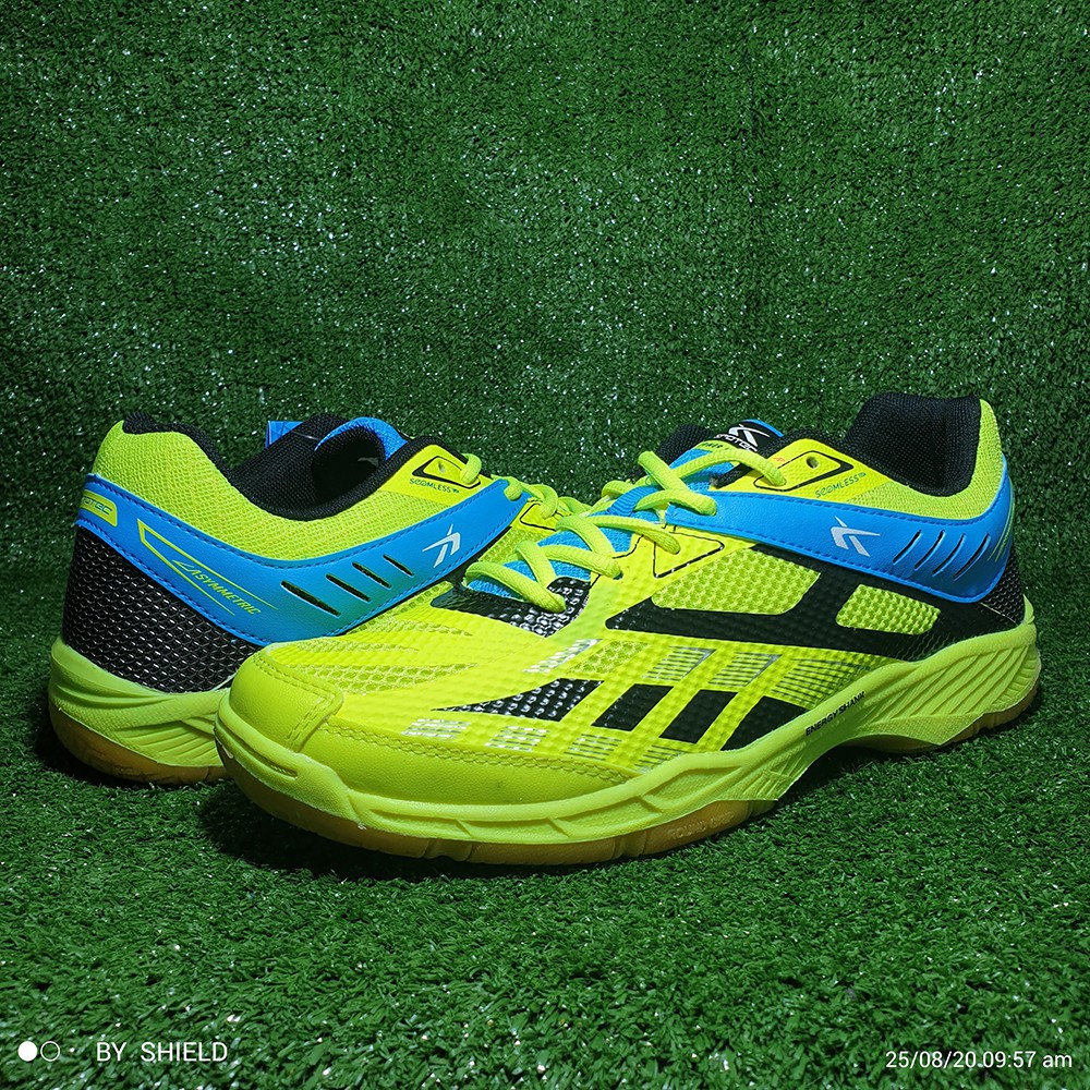 (SALE SIZE 44) Spotec Shield Men's Volleyball Badminton Shoes | Shopee ...