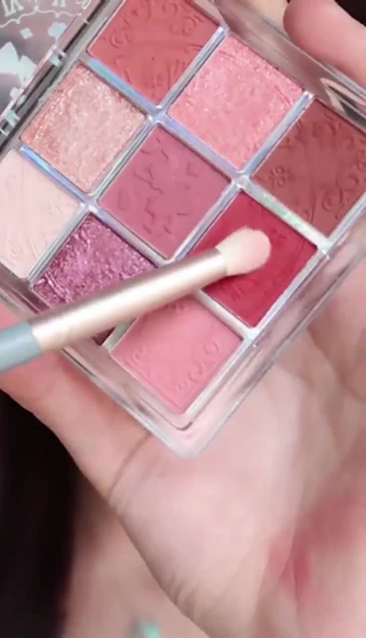 ZEESEA Alice Kingdom Of Fantasy Eyeshadow Palette Glitter 9 Colors Highly Pigmented | Shopee ...