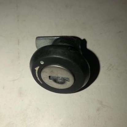 Kawasaki Wind 125 genuine side cover lock (key not included no stock ...