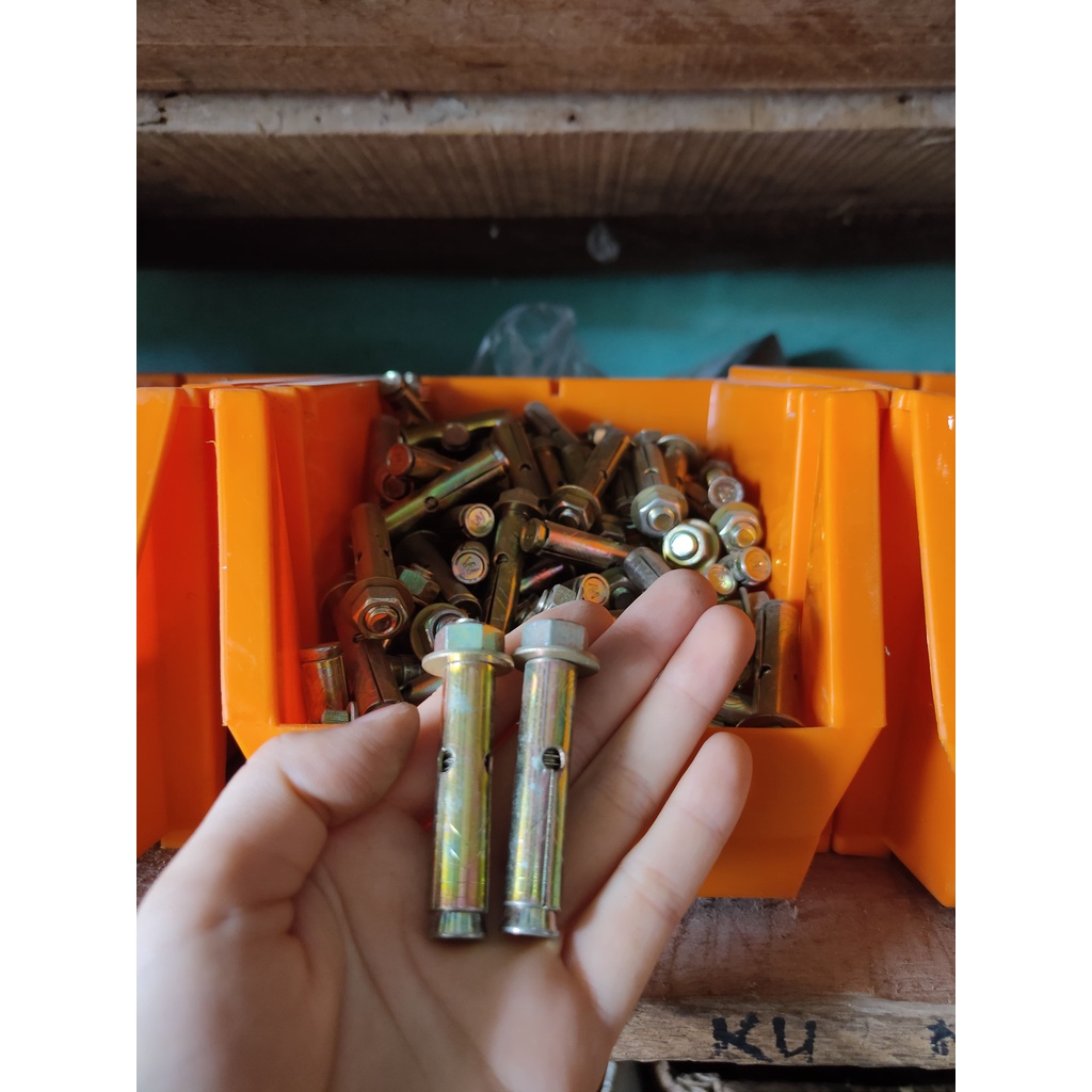 Dinabor/dynabolt / Concrete Bolt 55mm | Shopee Philippines