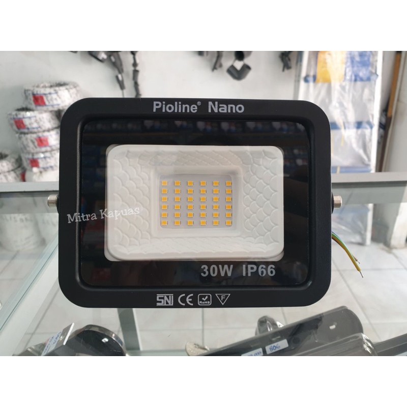 PUTIH Led FLOODLIGHT PIOLINE NANO SPOTLIGHT 30W & 50W (YELLOW AND WHITE ...