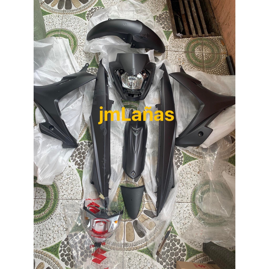SUZUKI GENUINE FAIRINGS SET / FAIRING / COVERS / BODY KITS FOR RAIDER J ...