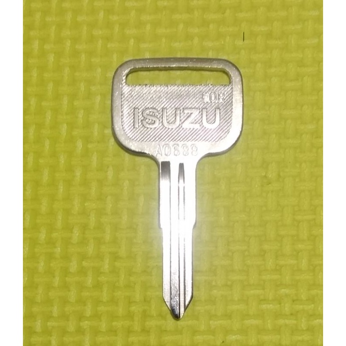 ISUZU FORWARD METAL RIGHT BLADE BLANK KEY | Shopee Philippines