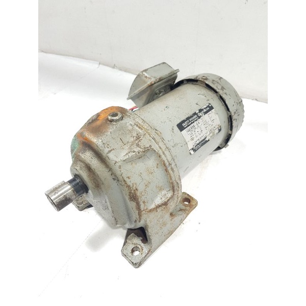 Gear Motor 1/2Hp 220V 3Phase Ratio 1 :15,20 HITACHI(Original Made in ...