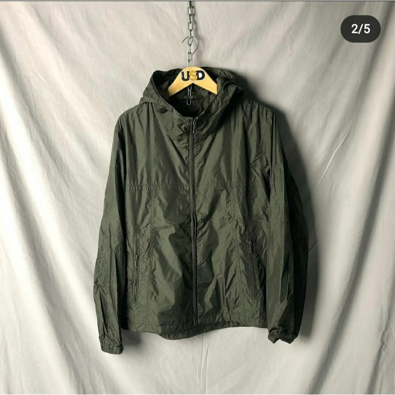 Uniqlo Track Jacket (Waterproof) | Shopee Philippines