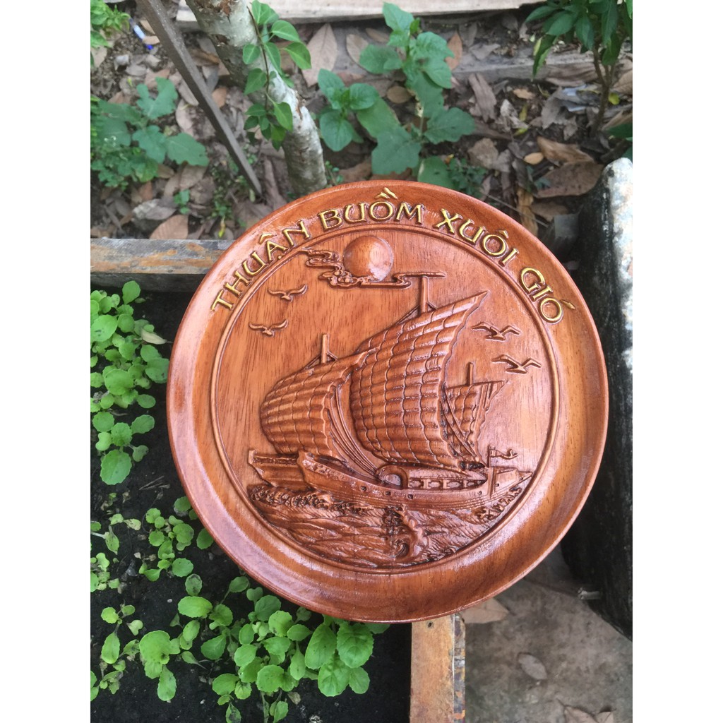 Favorable Disc Sail Wedge Wind Wedge Hanging Red Wood Wall, Red Incense ...