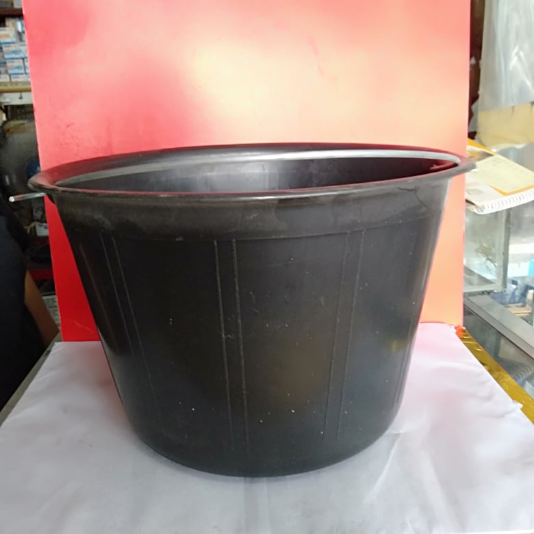 PVC & G.I CEMENT PAIL FOR CONSTRUCTION | Shopee Philippines