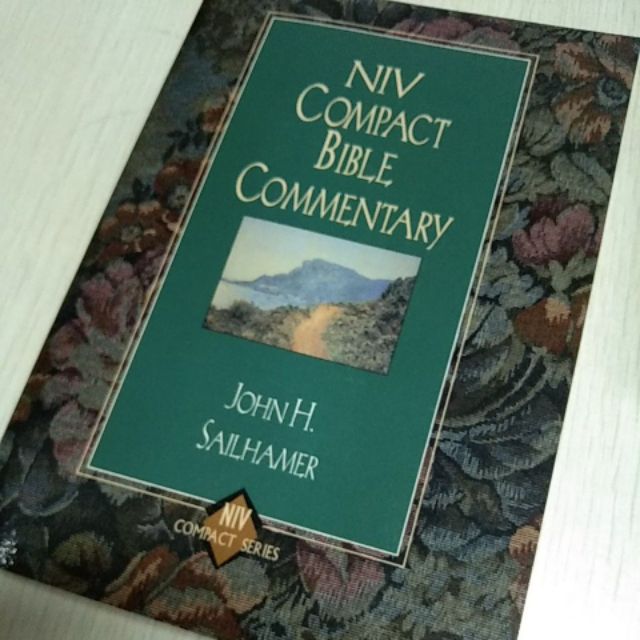 NIV Compact Bible Commentary | Shopee Philippines