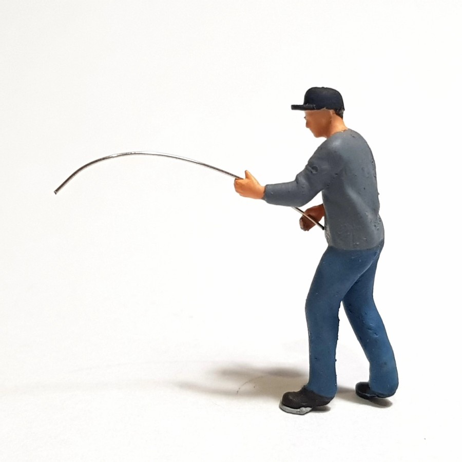 Herman Fishing Figure Scale 1-64 diorama - painted | Shopee Philippines