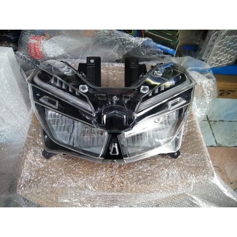 STOCK HONDA HEADLIGHT ASSEMBLY FOR CLICK V2 | Shopee Philippines
