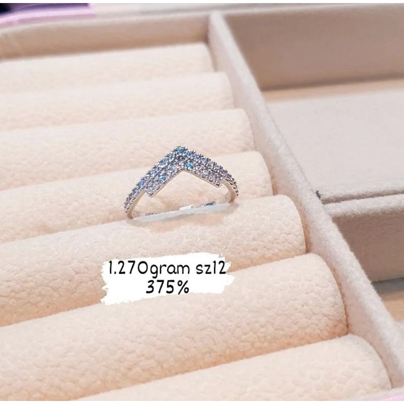 Aurel's ring 8k real gold | Shopee Philippines