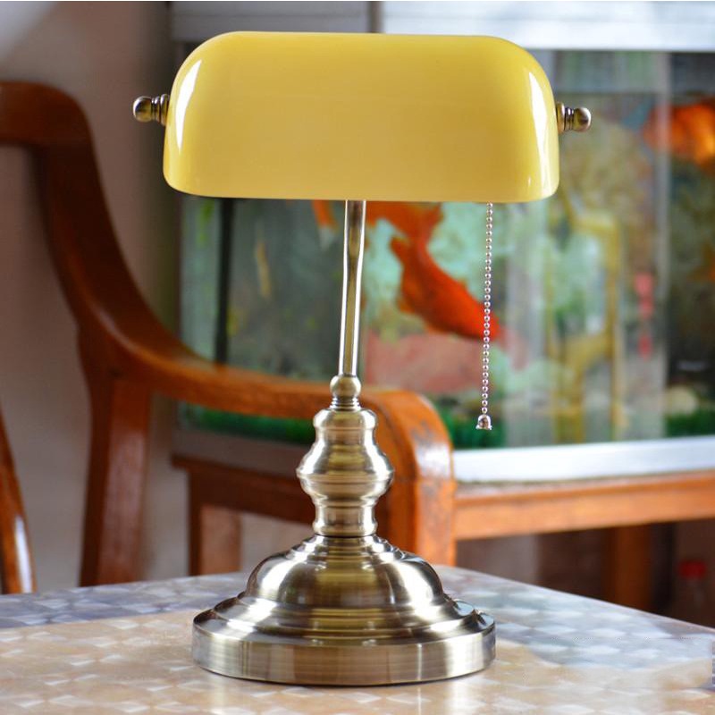 Iron Bank Lamp Retro Chiang Kai-Shek Nostalgic Table Lamp | Shopee ...