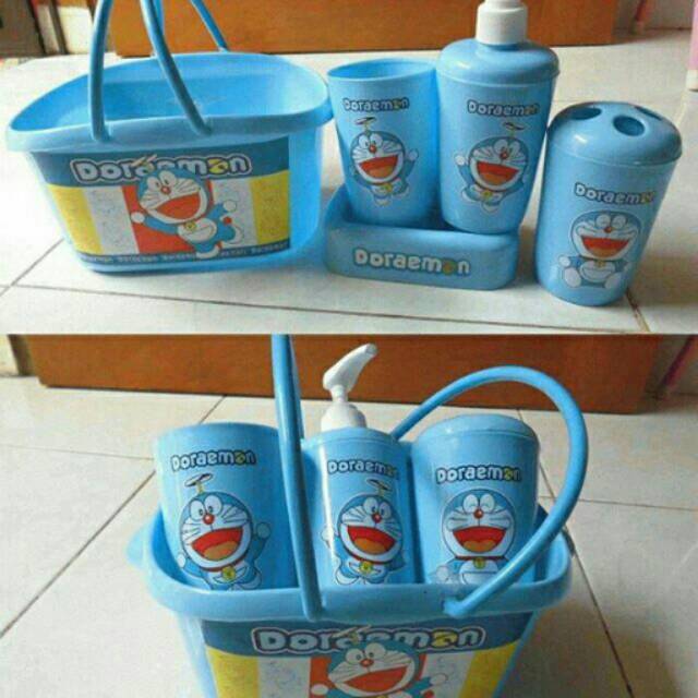 Doraemon character Bathset, bath basket equipment, Doraemon character ...
