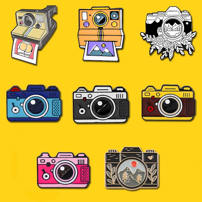 Creative Mini Retro Camera Enamel Badge Cute Cartoon Camera Brooch Pin ...