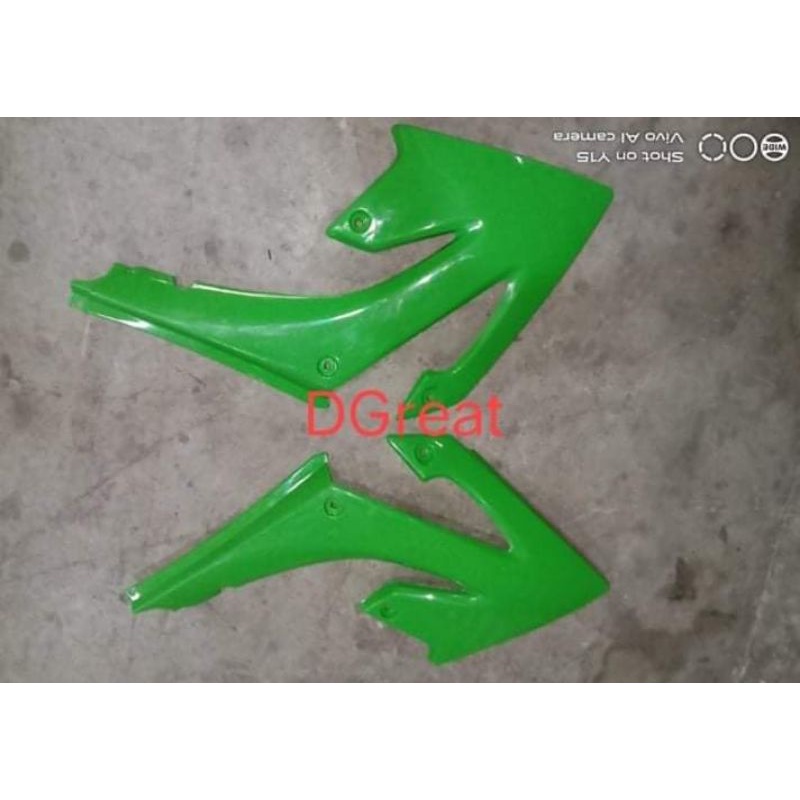 rusi krz200 tank cover green | Shopee Philippines
