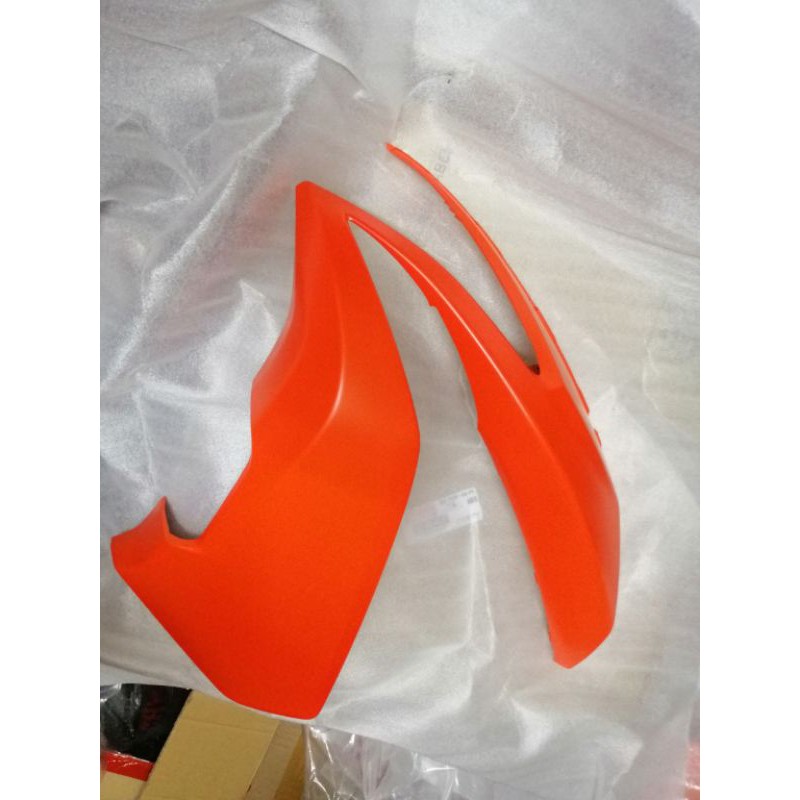 YAMAHA AEROX BODY COWLING MATTE ORANGE LEFT | Shopee Philippines