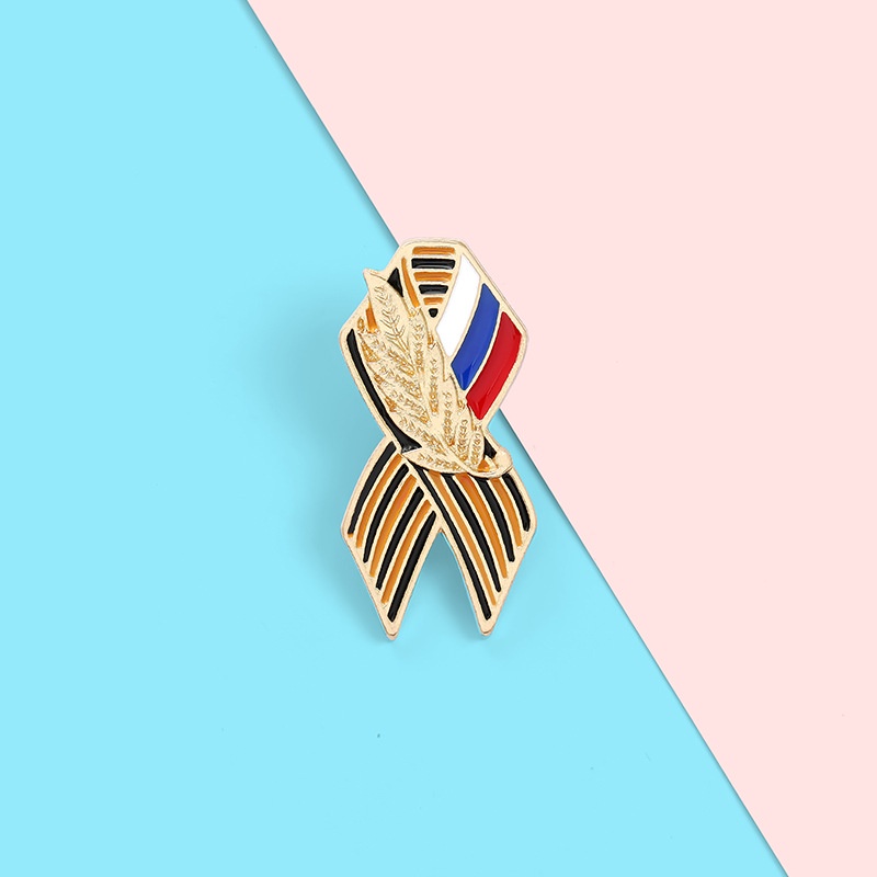 Personalized denim brooch Enamel pins Fashion brooch Backpack Badge ...