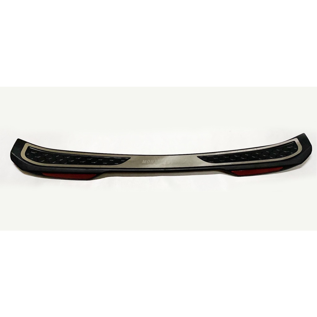 Mitsubishi Montero 2020 to 2022 Rear Bumper Guard Rear Stepsill With ...