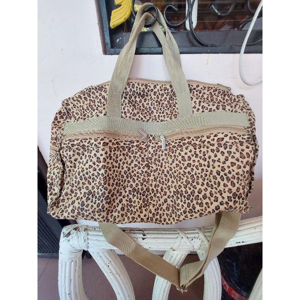 Preloved travel/layas bag | Shopee Philippines