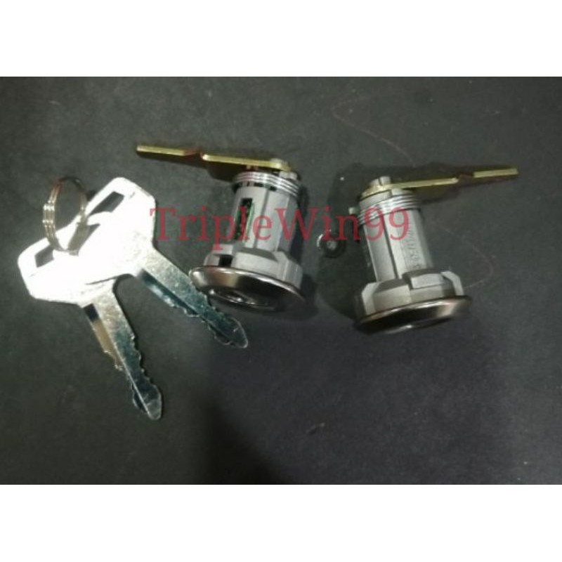 TOYOTA LITEACE KM36 DOOR KEY LOCK SET LOCK PINTU | Shopee Philippines