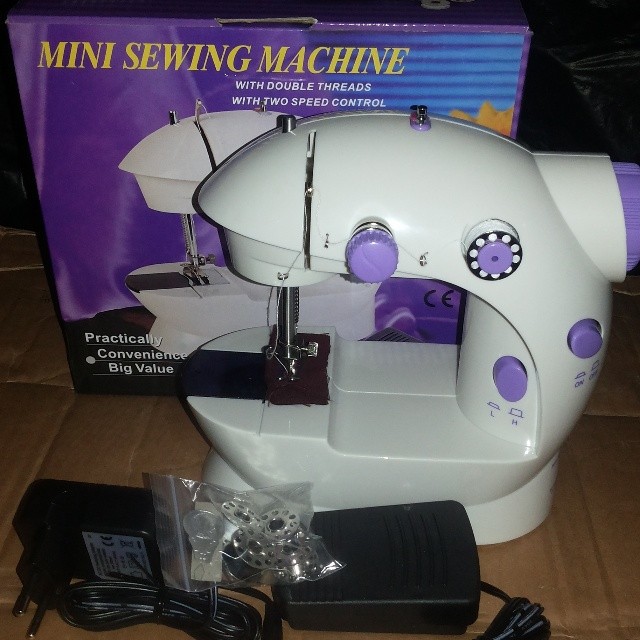 Mini PORTABLE Sewing Machine SM-202A NEW There Is A Lights | Shopee ...