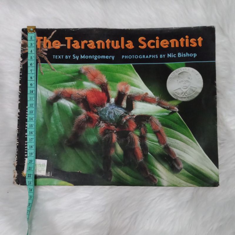 The Tarantula Scientist Book | Shopee Philippines