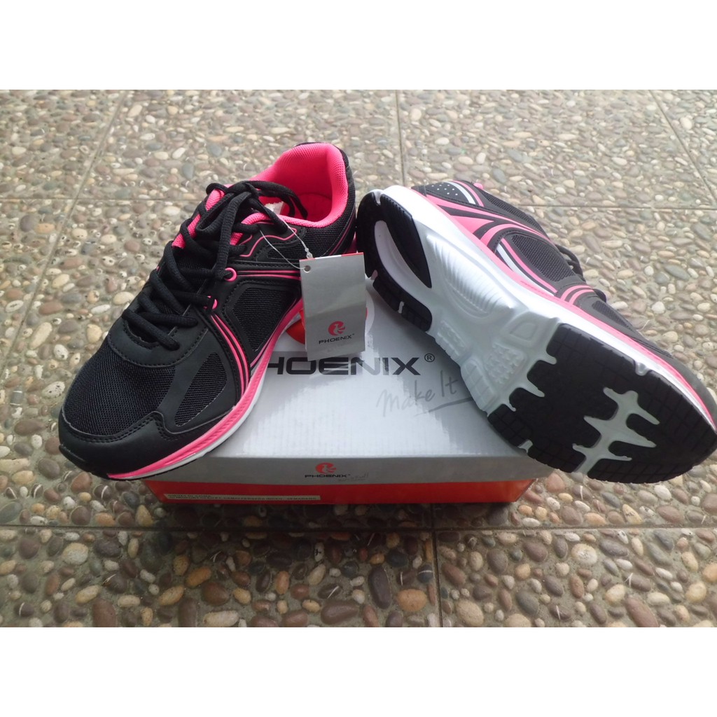 Phoenix Selvie Sports Shoes (Black/Fuchsia) | Shopee Philippines